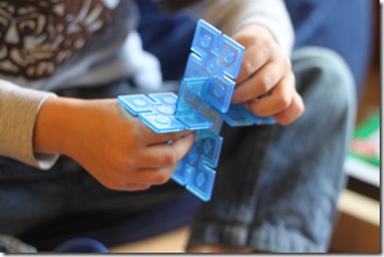 Interlox {Guidecraft Mom Review}